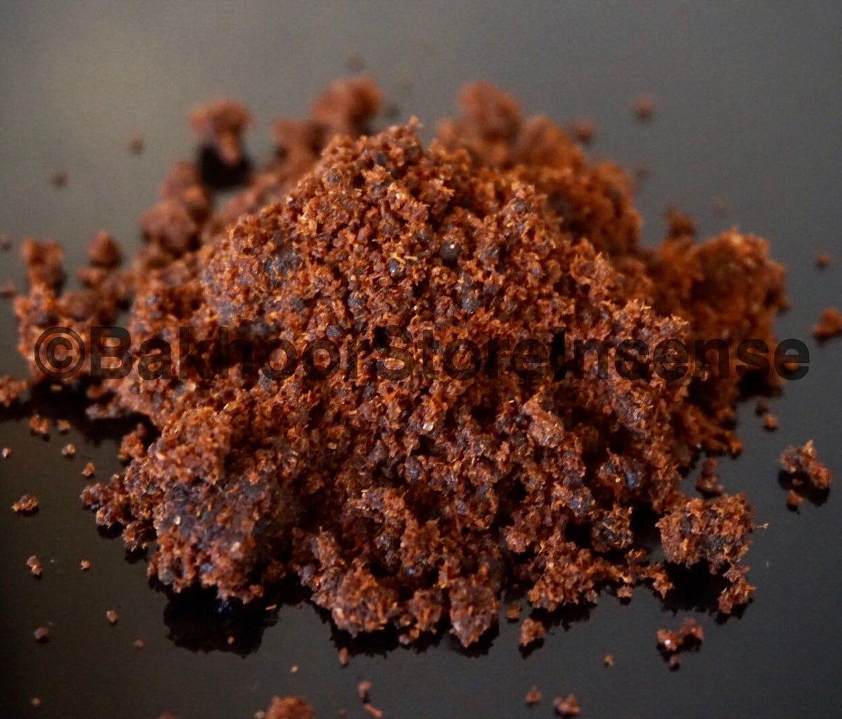 Bakhoor Hub Al Haal - Cardamom Oud, Omani Incense | Bakhoor Store Incense